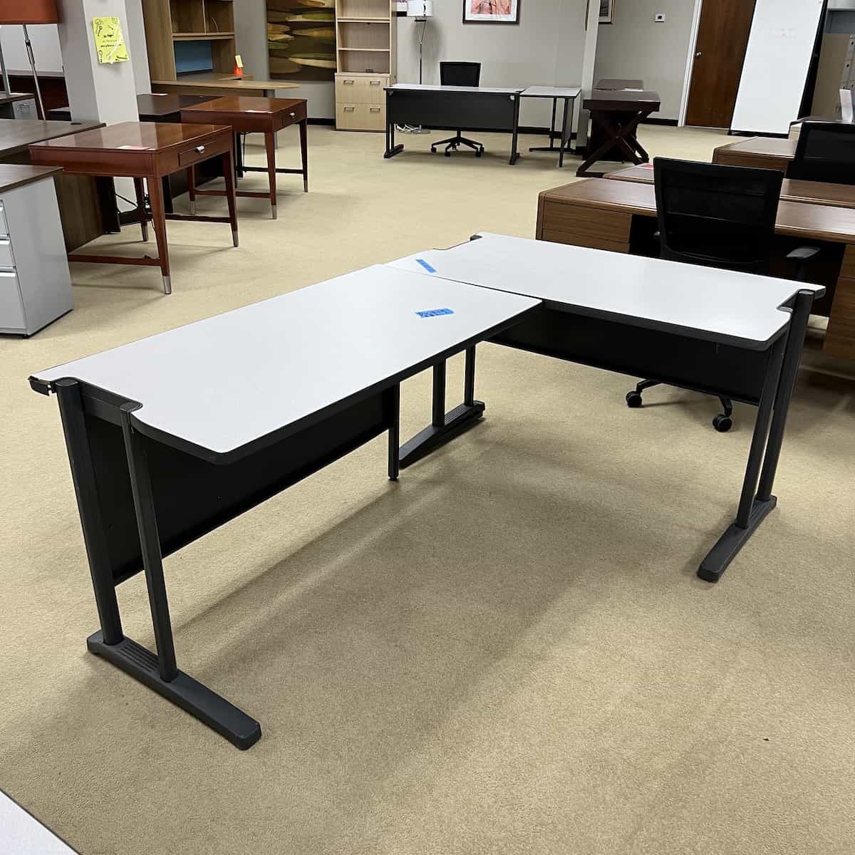 L-Shaped Desk – Office Furniture Liquidations