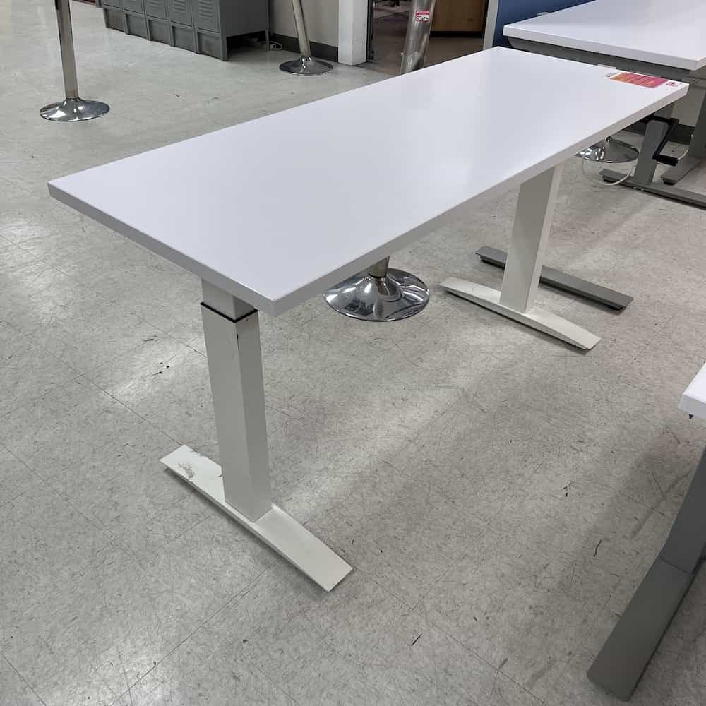 60" Knoll White Crank Height Adjustable Standing Desk | Office ...