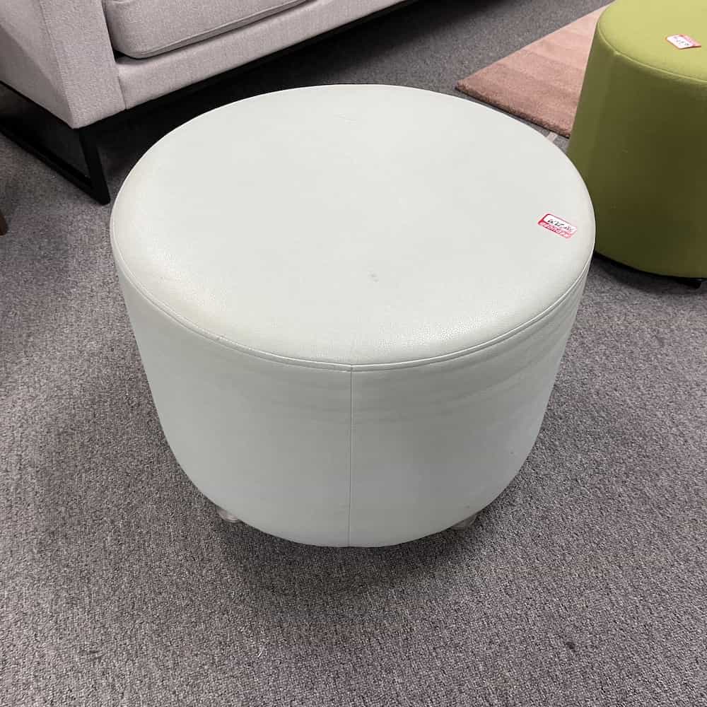 24" Steelcase Turnstone Light Blue Brisa Round Pouf Ottoman | Office ...