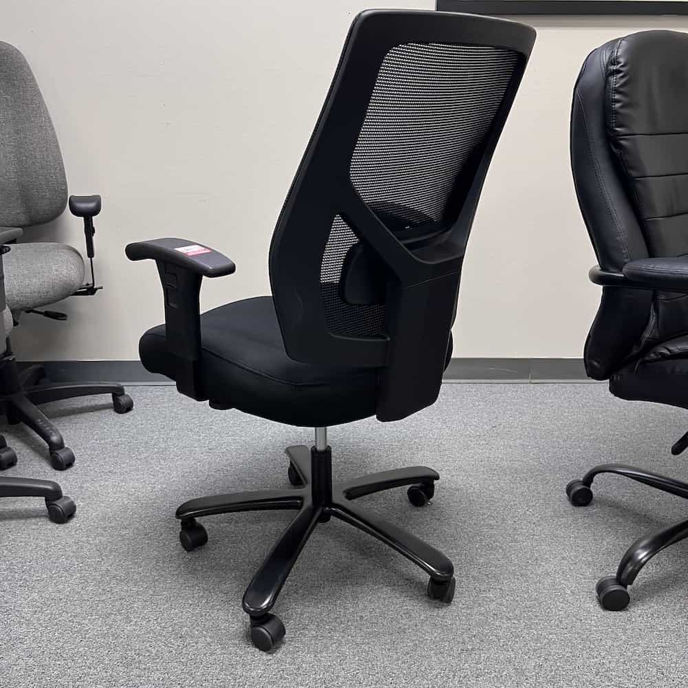 Hon Crio Black Mesh Back Big and Tall Office Chair | Office Furniture ...
