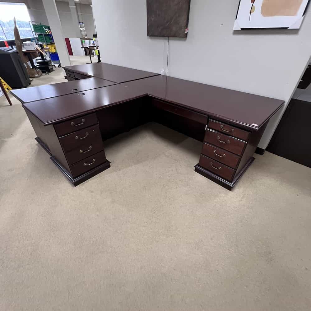 72" x 81" Indiana Furniture Mahogany and Brass Traditional L-Desk with ...