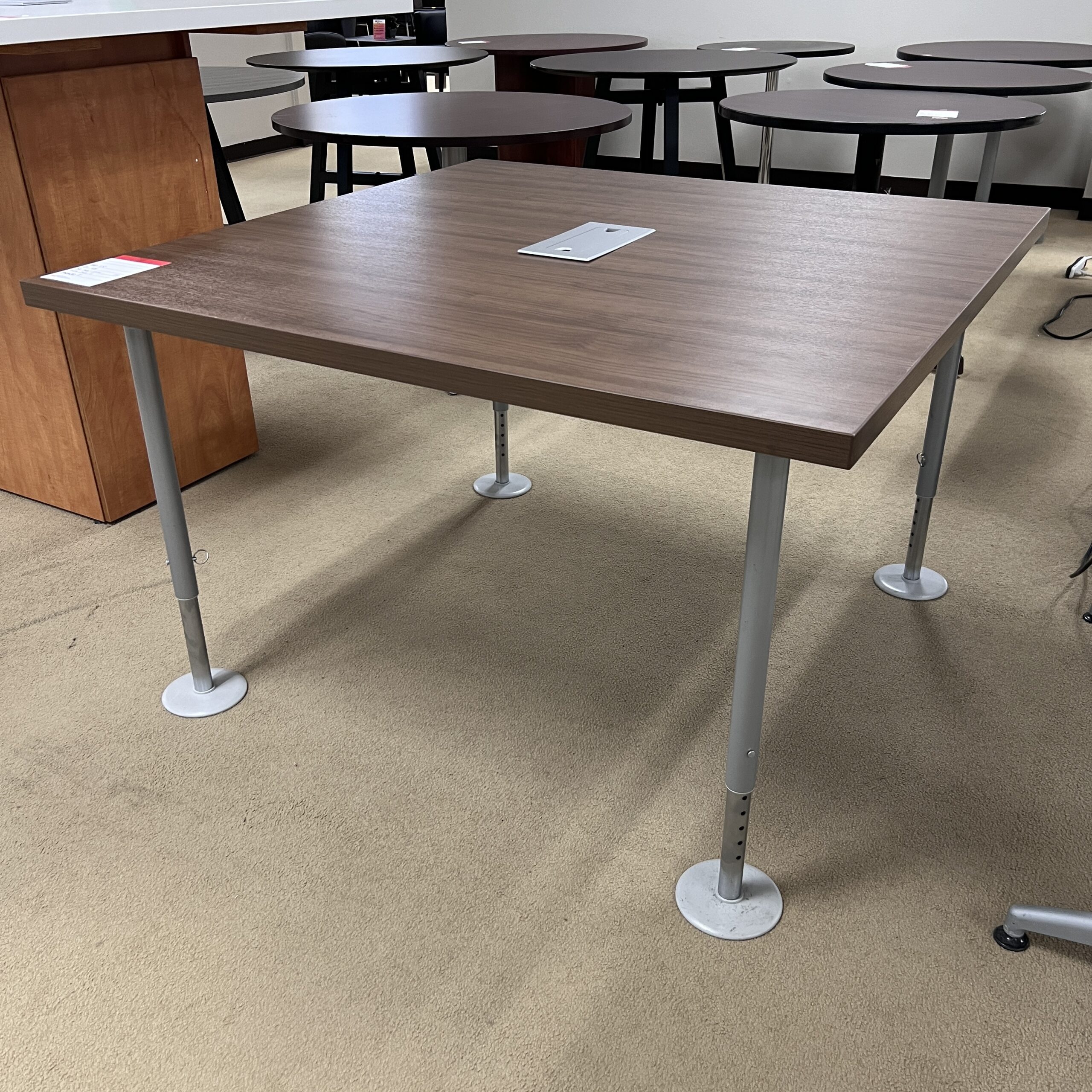 All Office Tables Archives | Office Furniture Liquidations